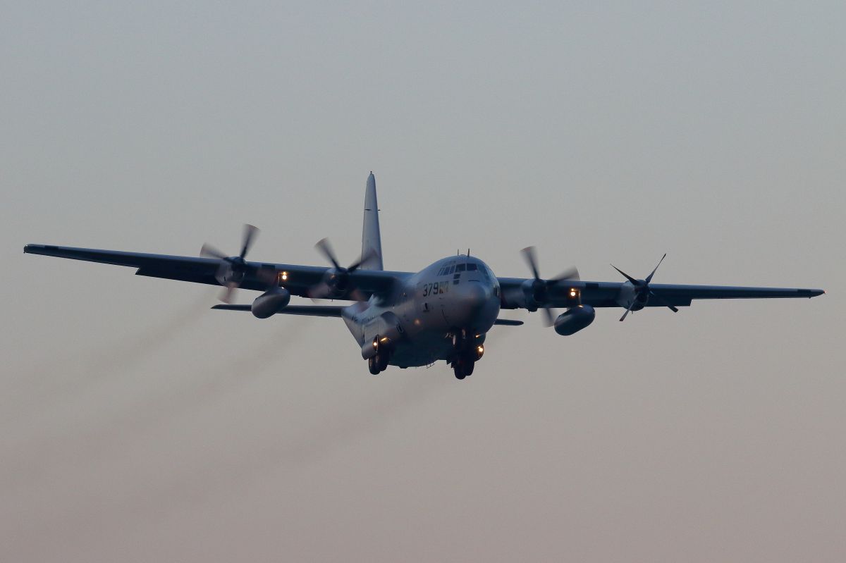 C-130 Emergency Landing!!t | GANREF