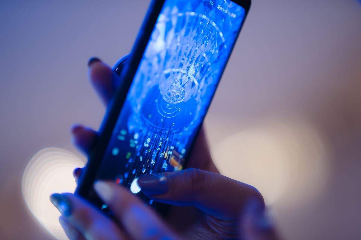 In your hand. | GANREF