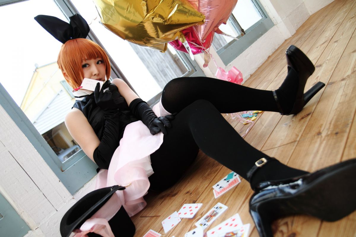 Upside Down.10 | GANREF