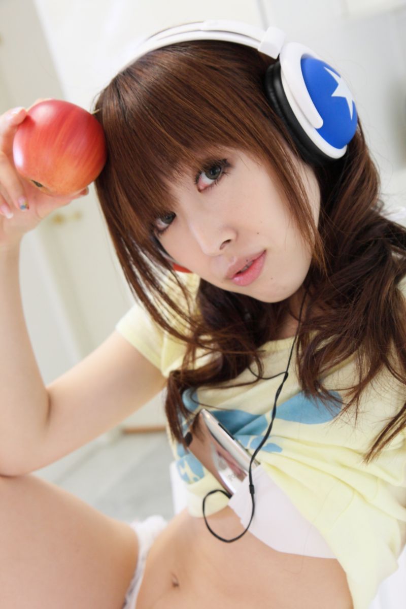 KITCHEN GIRL.9 | GANREF