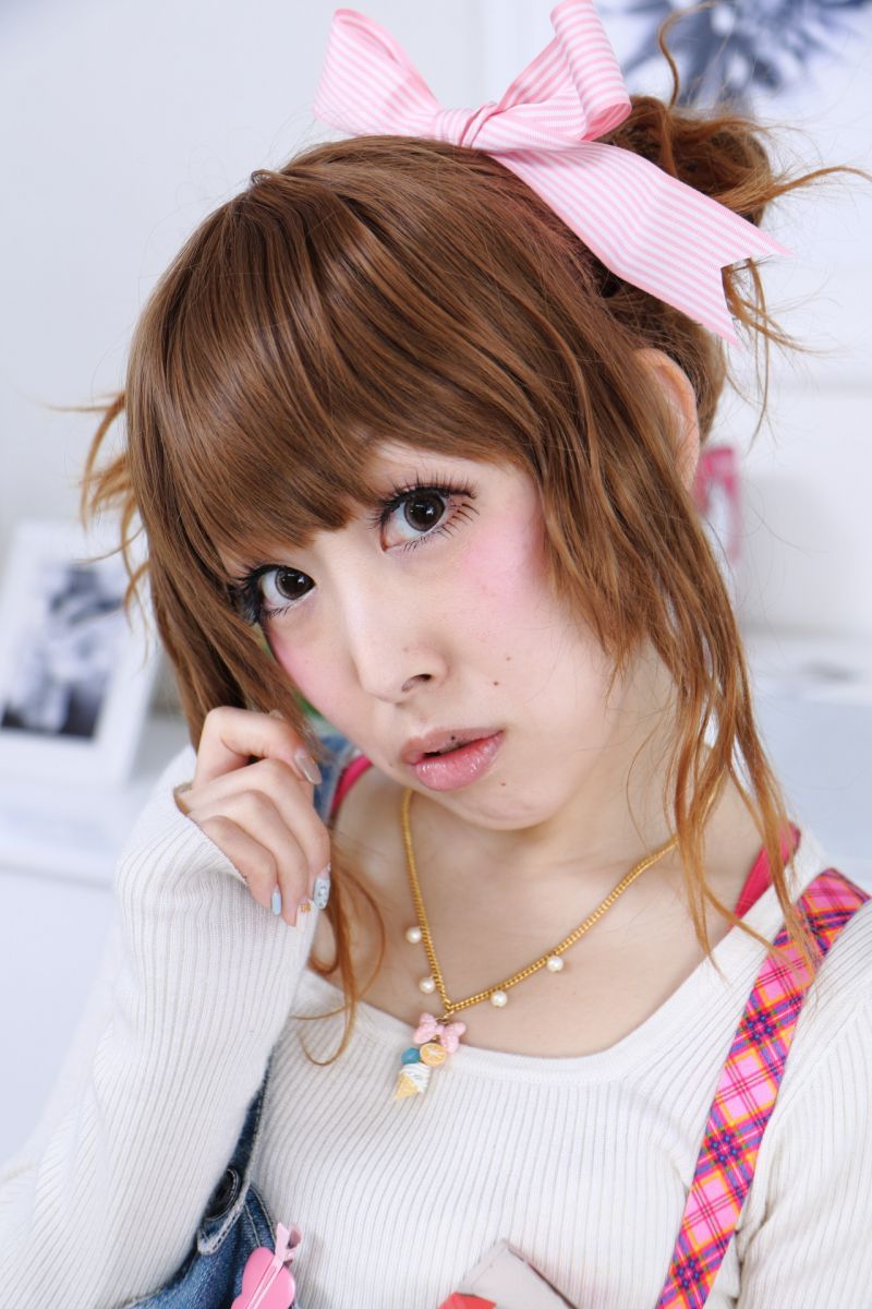 HELLO CHEKIY.8 | GANREF