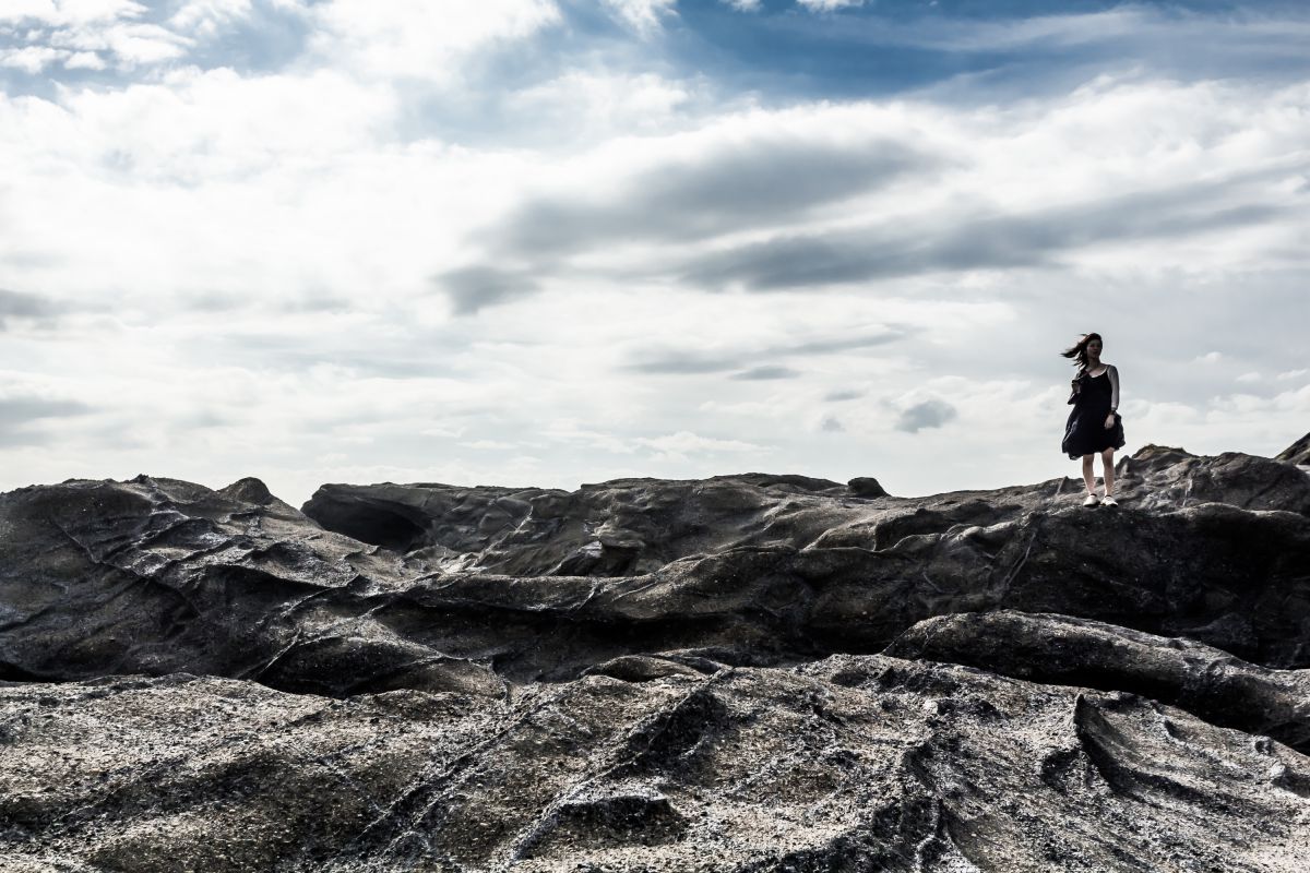 through the island of rocks | GANREF