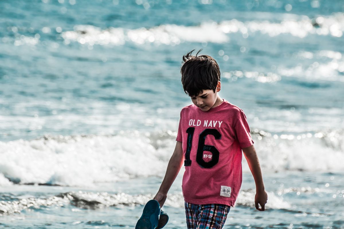 the regret of old navy boy | GANREF