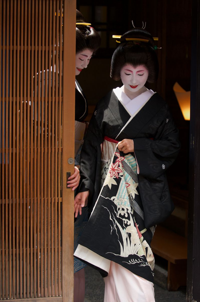 挨拶まわり | GANREF