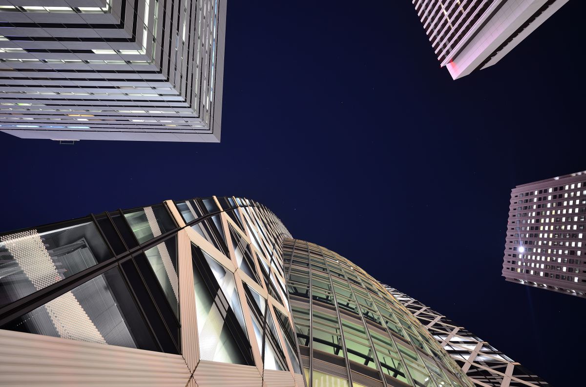 Night scraper | GANREF