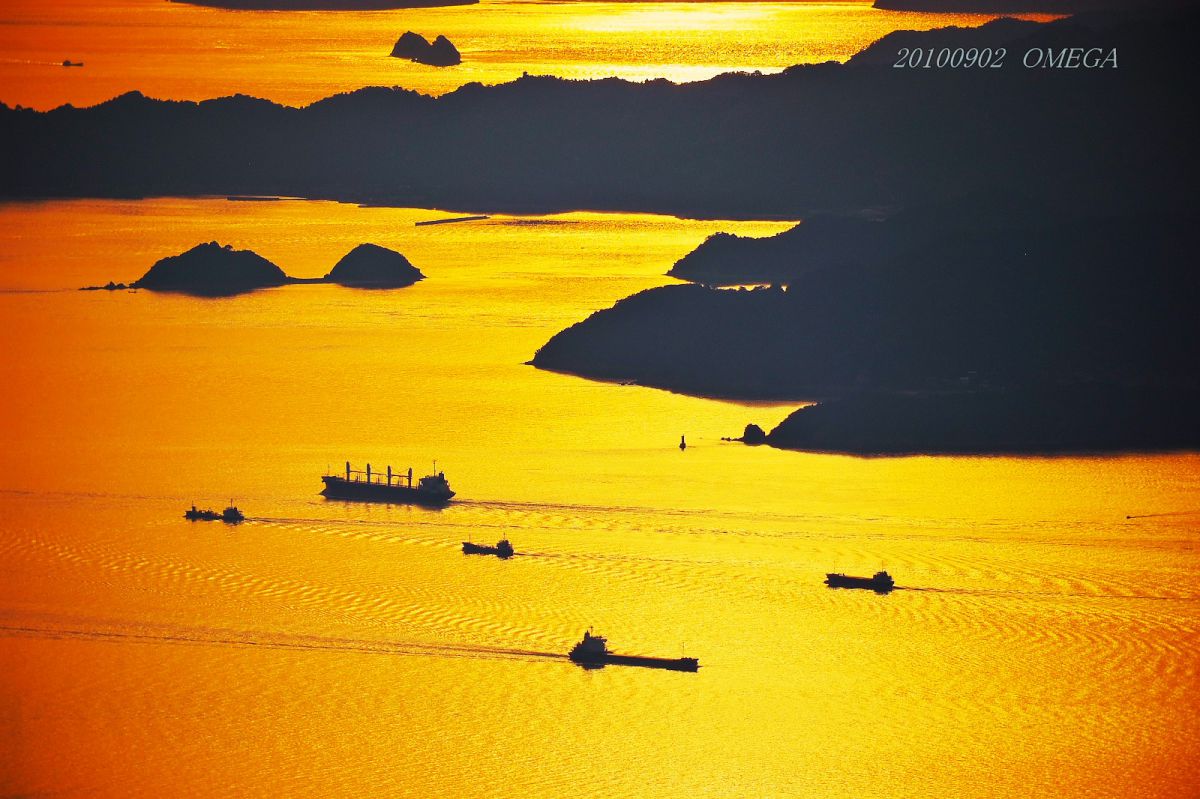 高縄山から海面反射 09・02b | GANREF