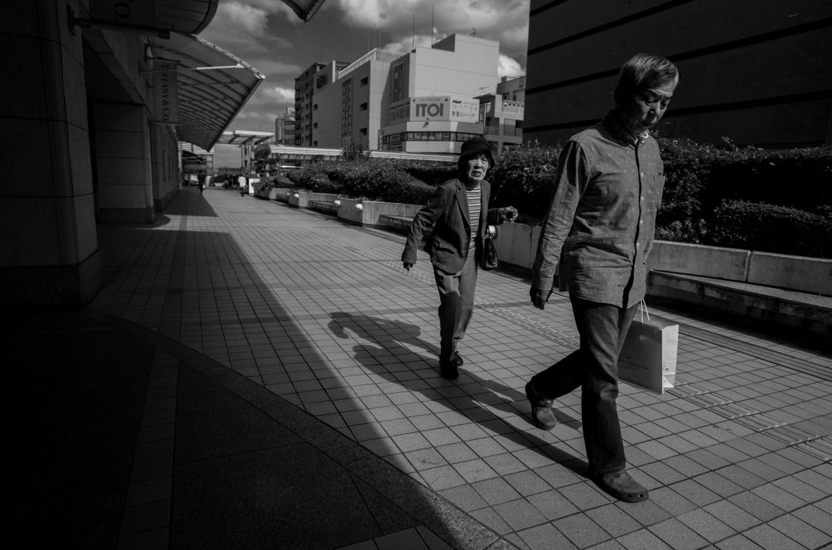 Step for step | GANREF