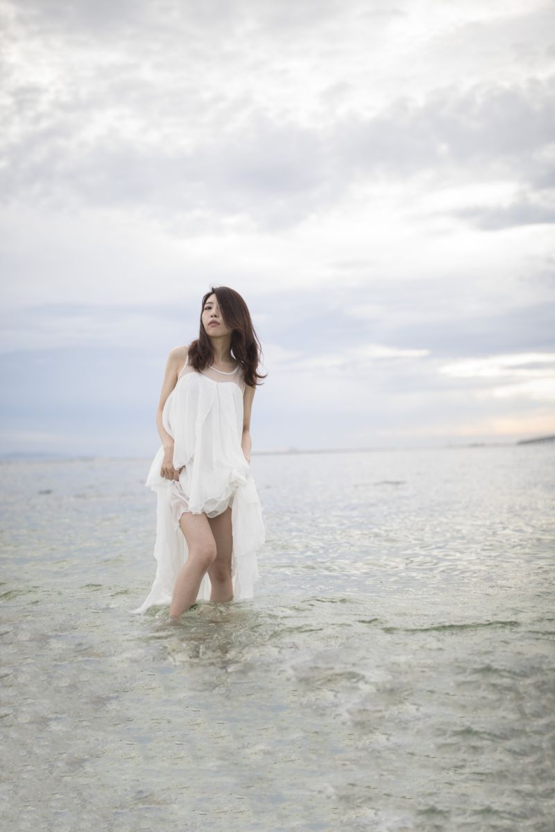 「Cloudy sky blue sea」 | GANREF