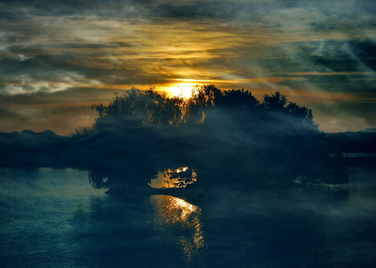 morning glow | GANREF