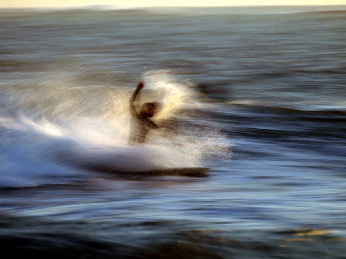 Surfing AGoGo!! | GANREF