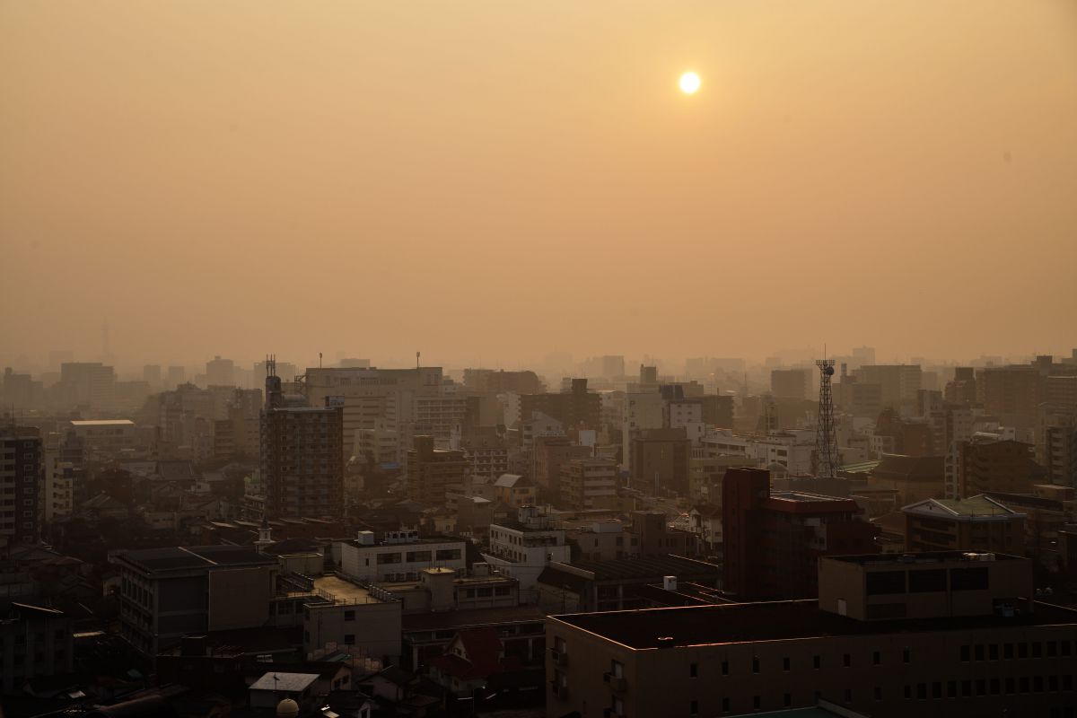 PM2.5注意報の朝 | GANREF