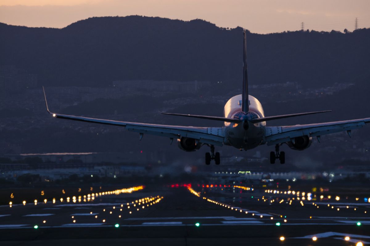 landing approach | GANREF