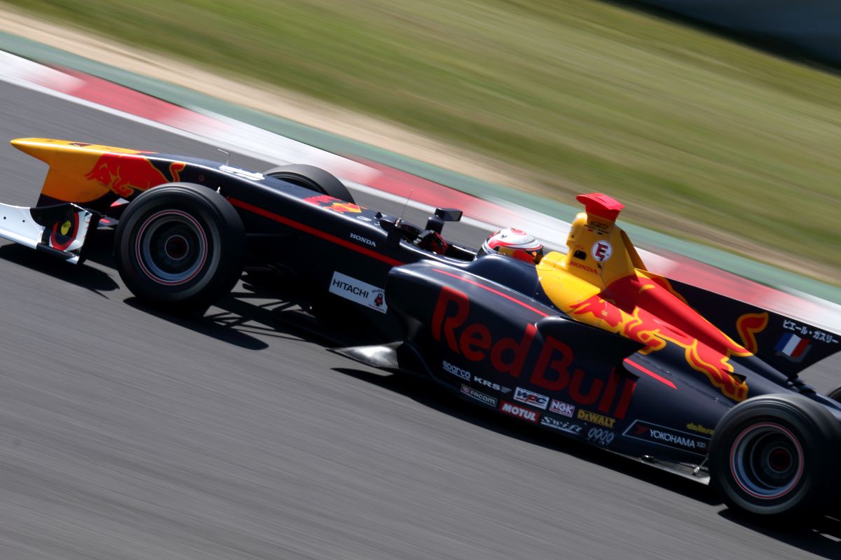 翼を授けられたSF | GANREF