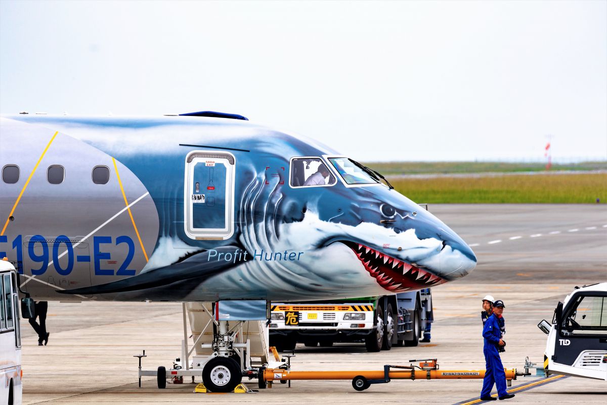 エンブラエル E190-E2 2 | GANREF