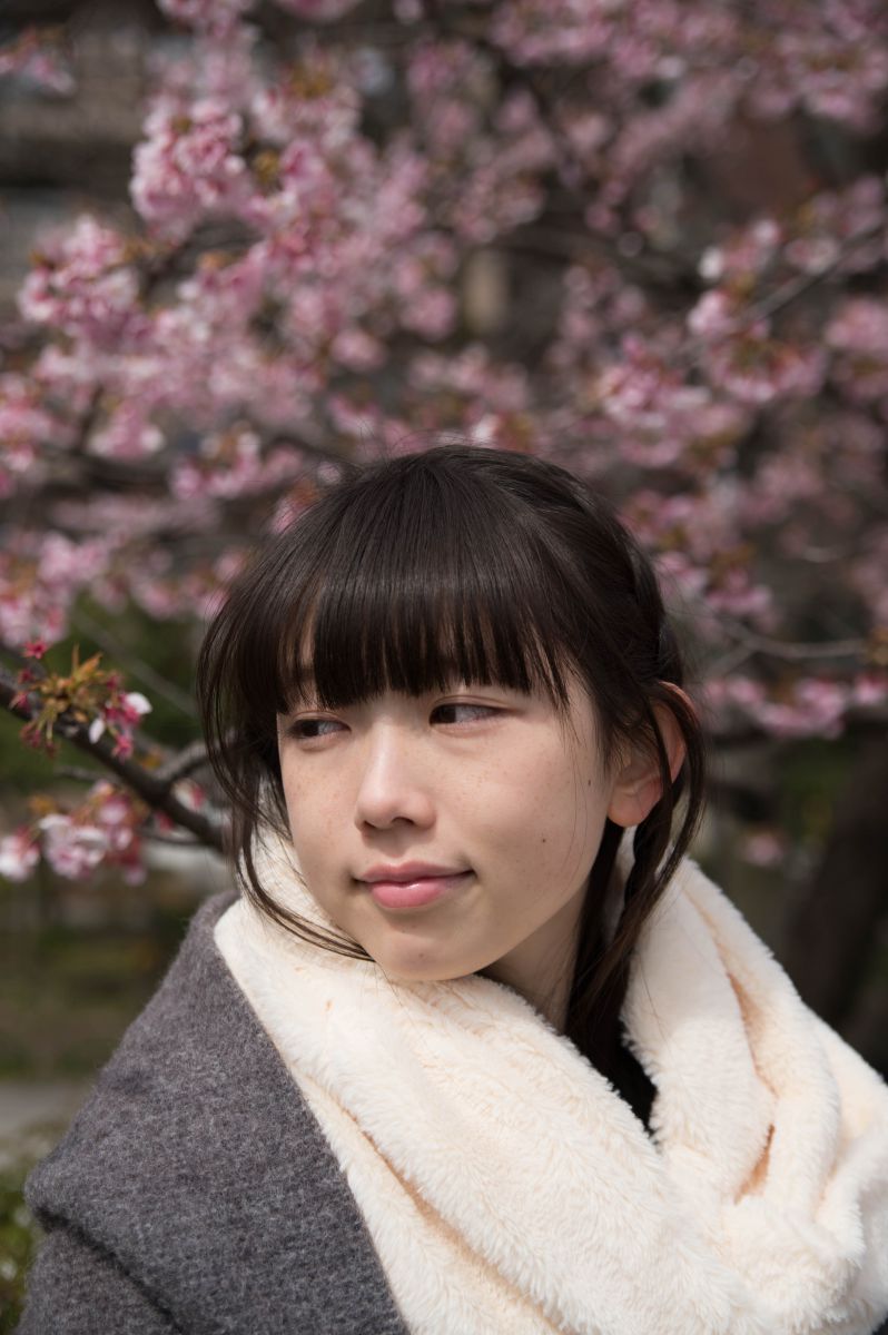 一足早く | GANREF