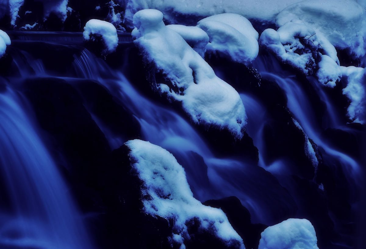 A cold flow | GANREF