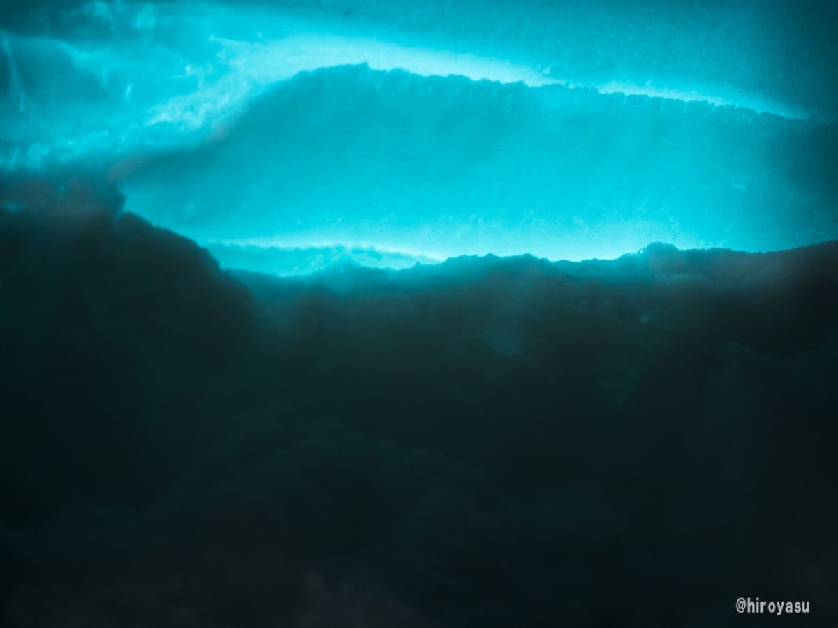 Deep color3110016 | GANREF