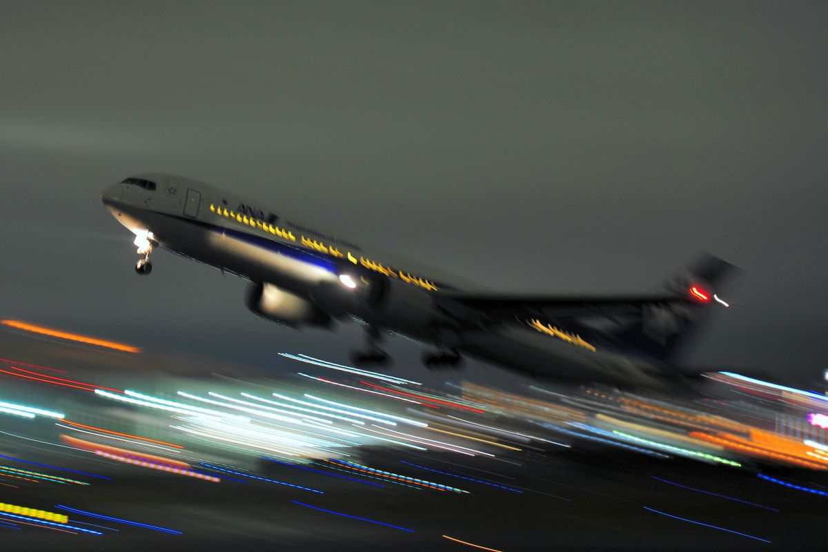 To the night sky！ | GANREF