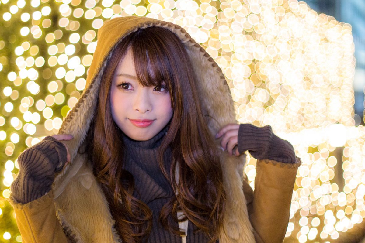 Illumination Girl | GANREF