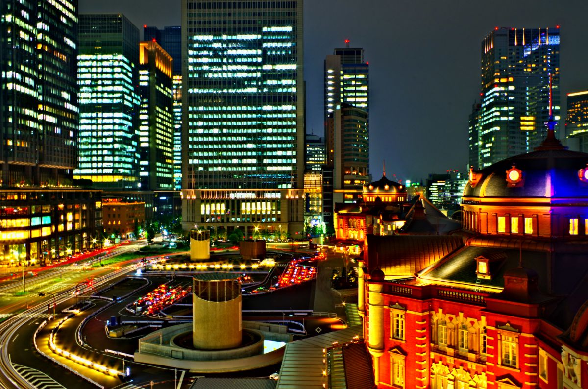 Galaxy Night View of Tokyo Station | GANREF