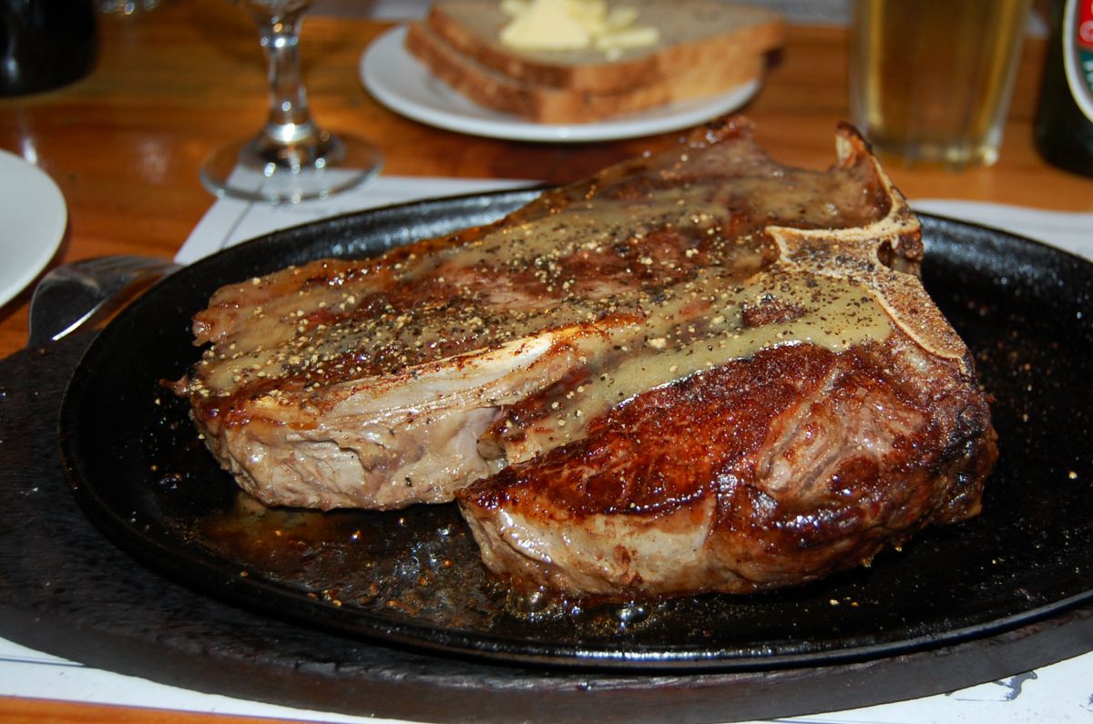 T-bone Steak | GANREF