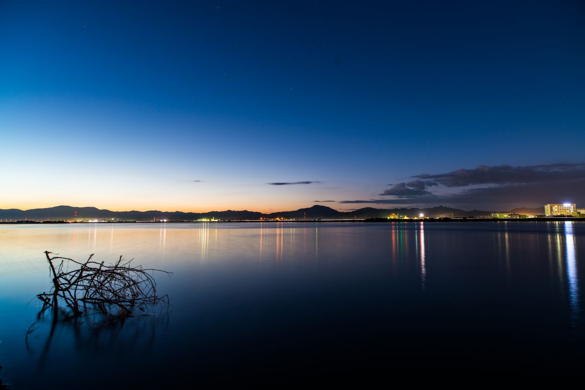Yoshino river at dusk | GANREF