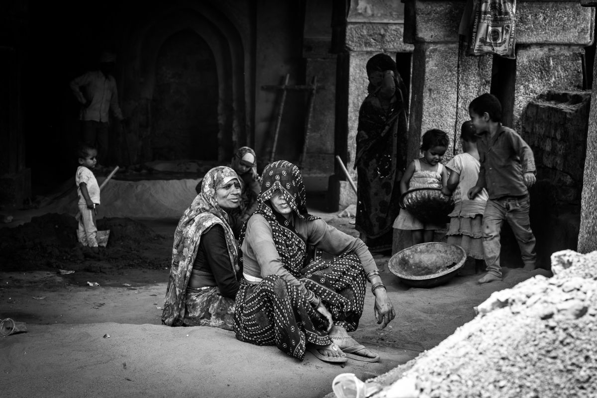 Women of Old Delhi | GANREF