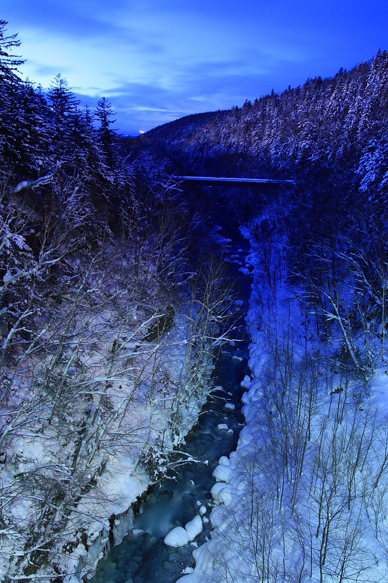 ブルー・リバー | GANREF