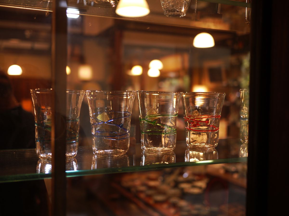 Glass Dream | GANREF