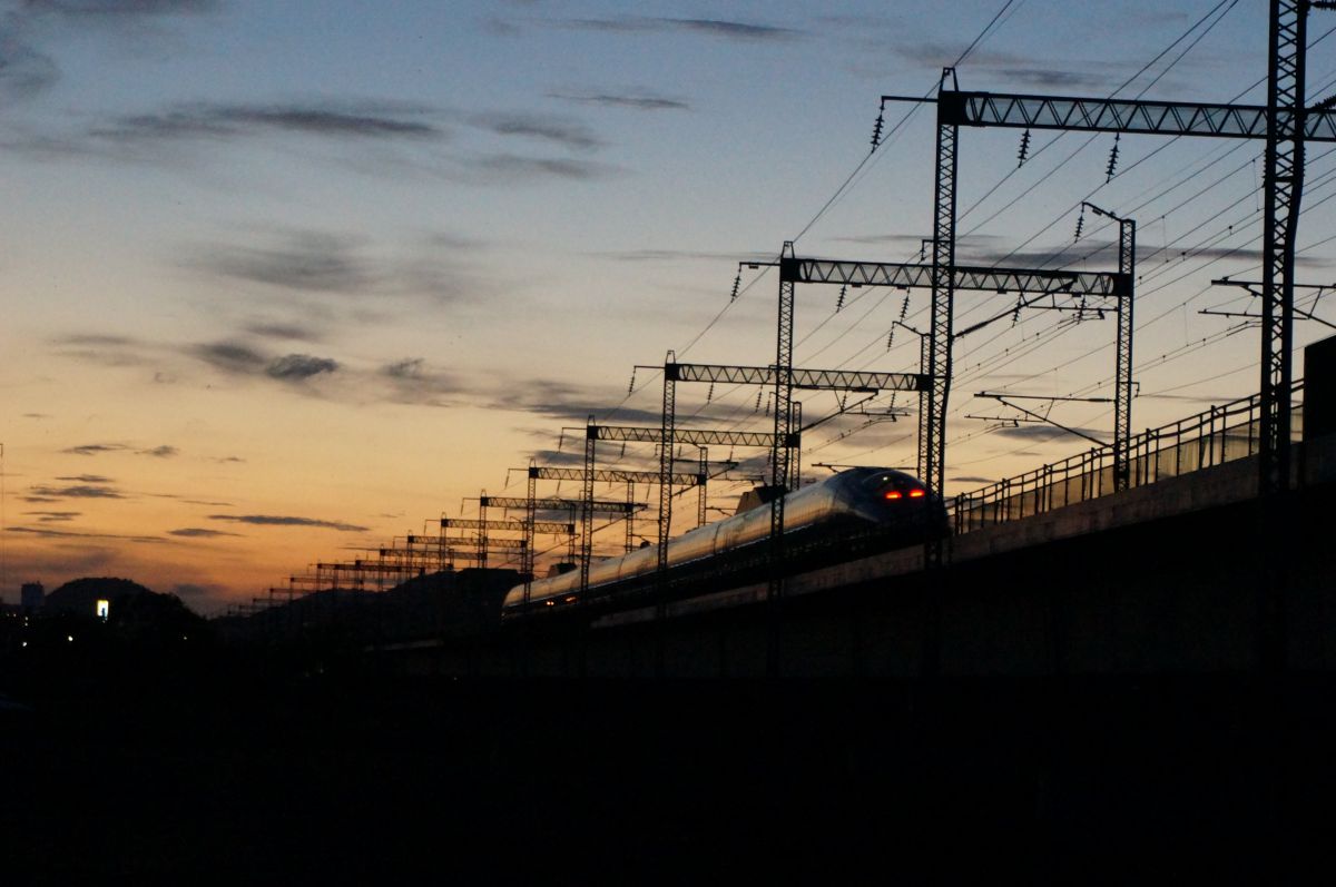 夕方の500系 | GANREF
