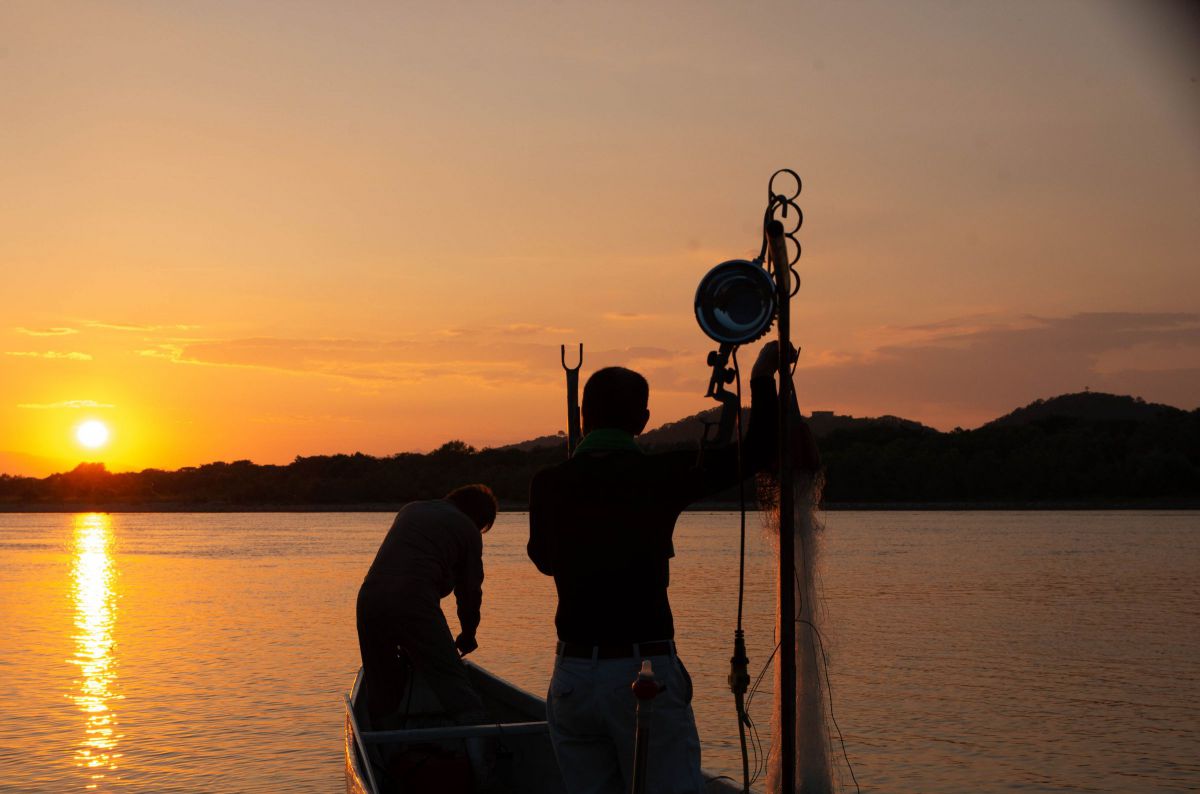 夕刻の漁 before | GANREF