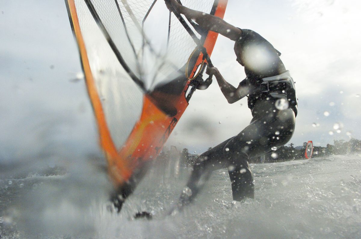 バックサイド | GANREF