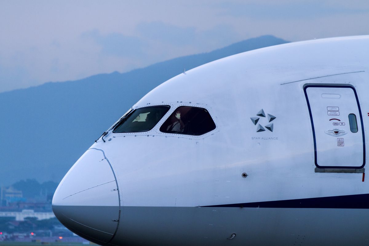 Beautifulliner#4 | GANREF