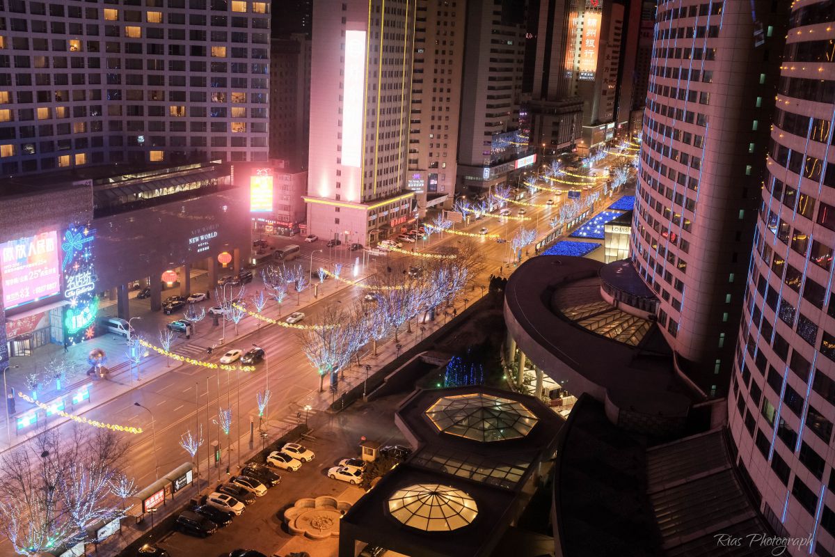 Dalian Night | GANREF