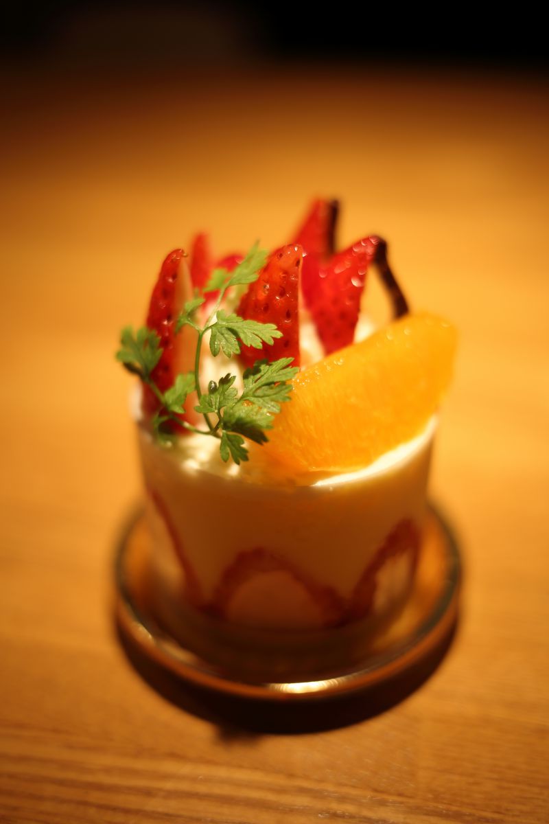 Cake on the table | GANREF