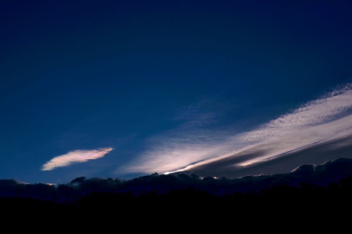 Sunset blue | GANREF