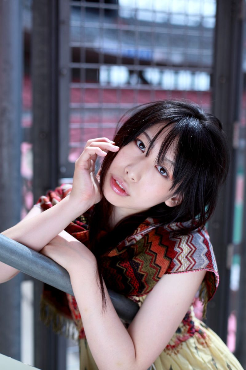 スタジアムの少女 with 杏樹 | GANREF