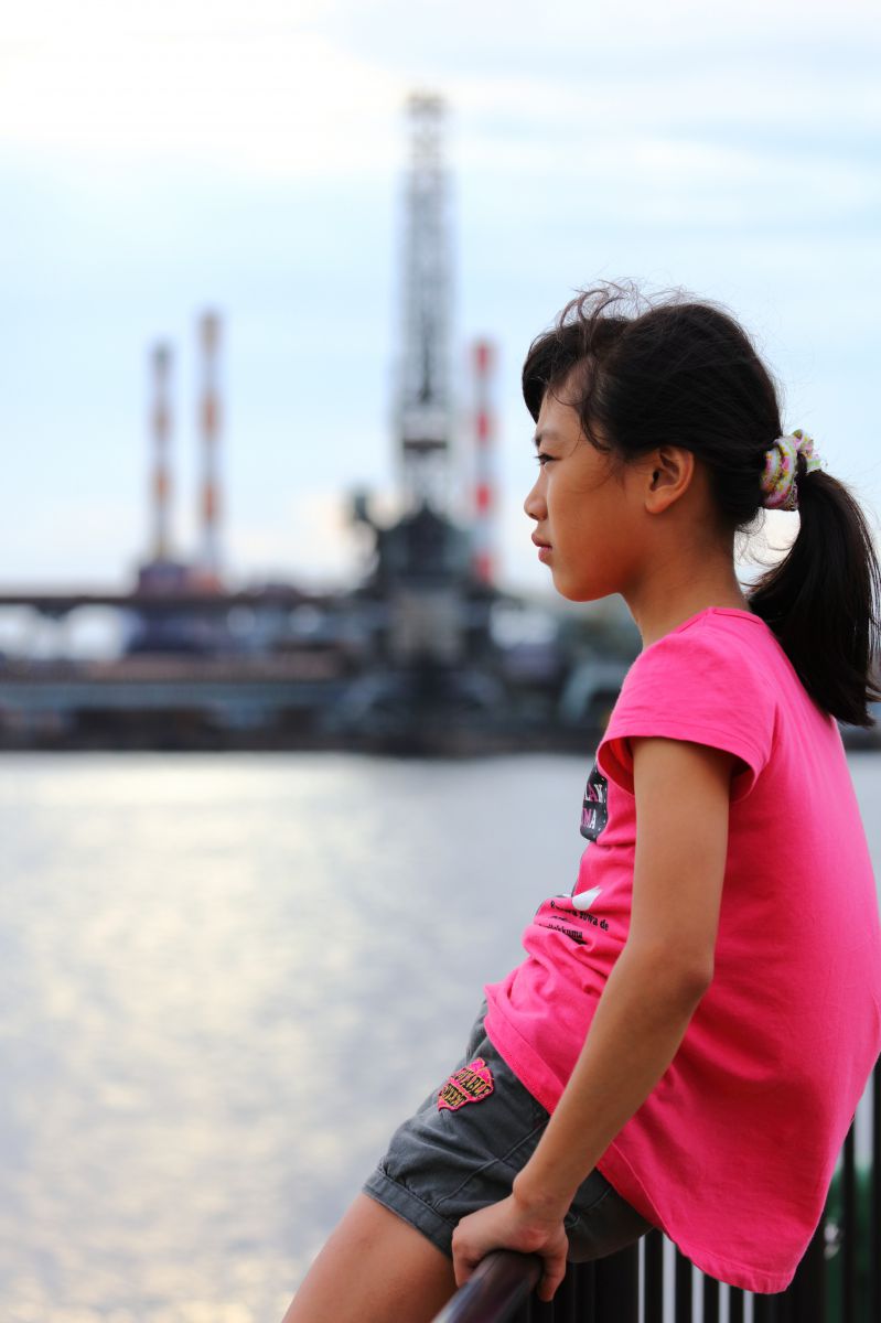 明日を見る | GANREF