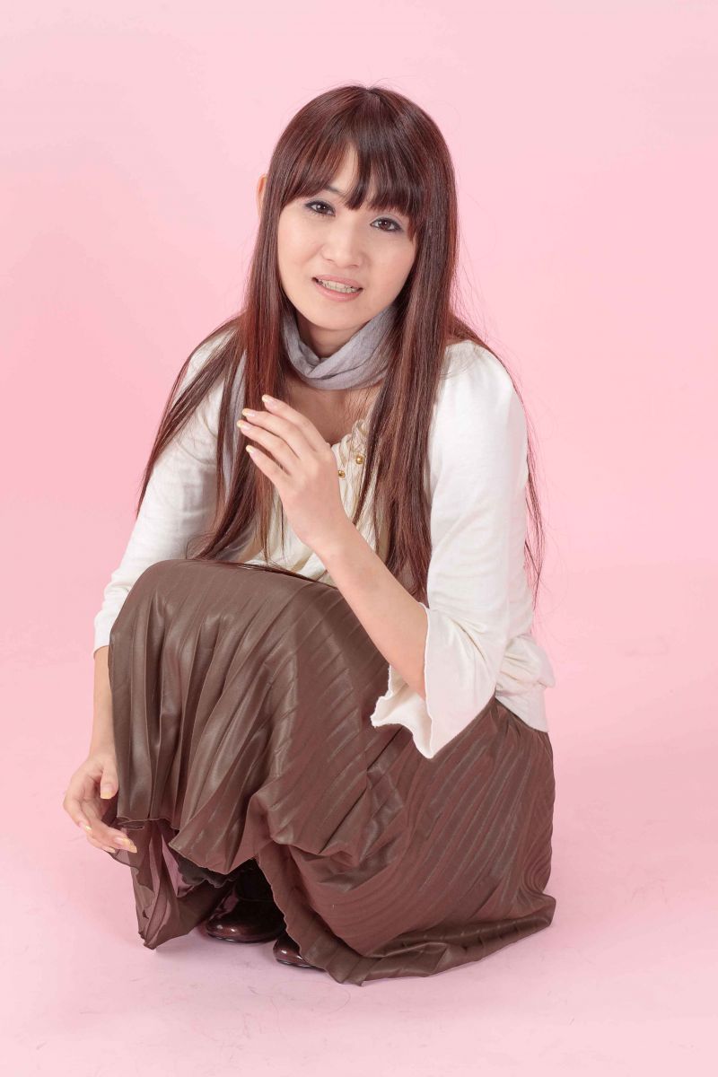 しゃがんで | GANREF