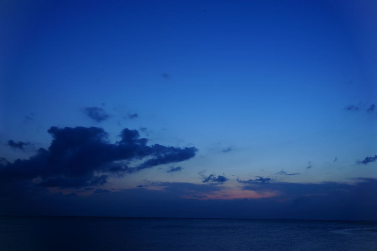 sunset blue | GANREF