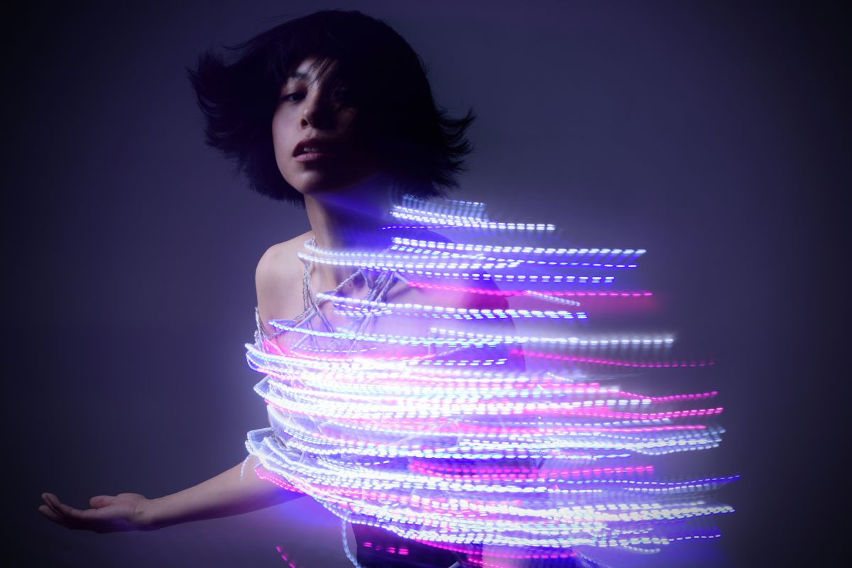 illumination girl | GANREF