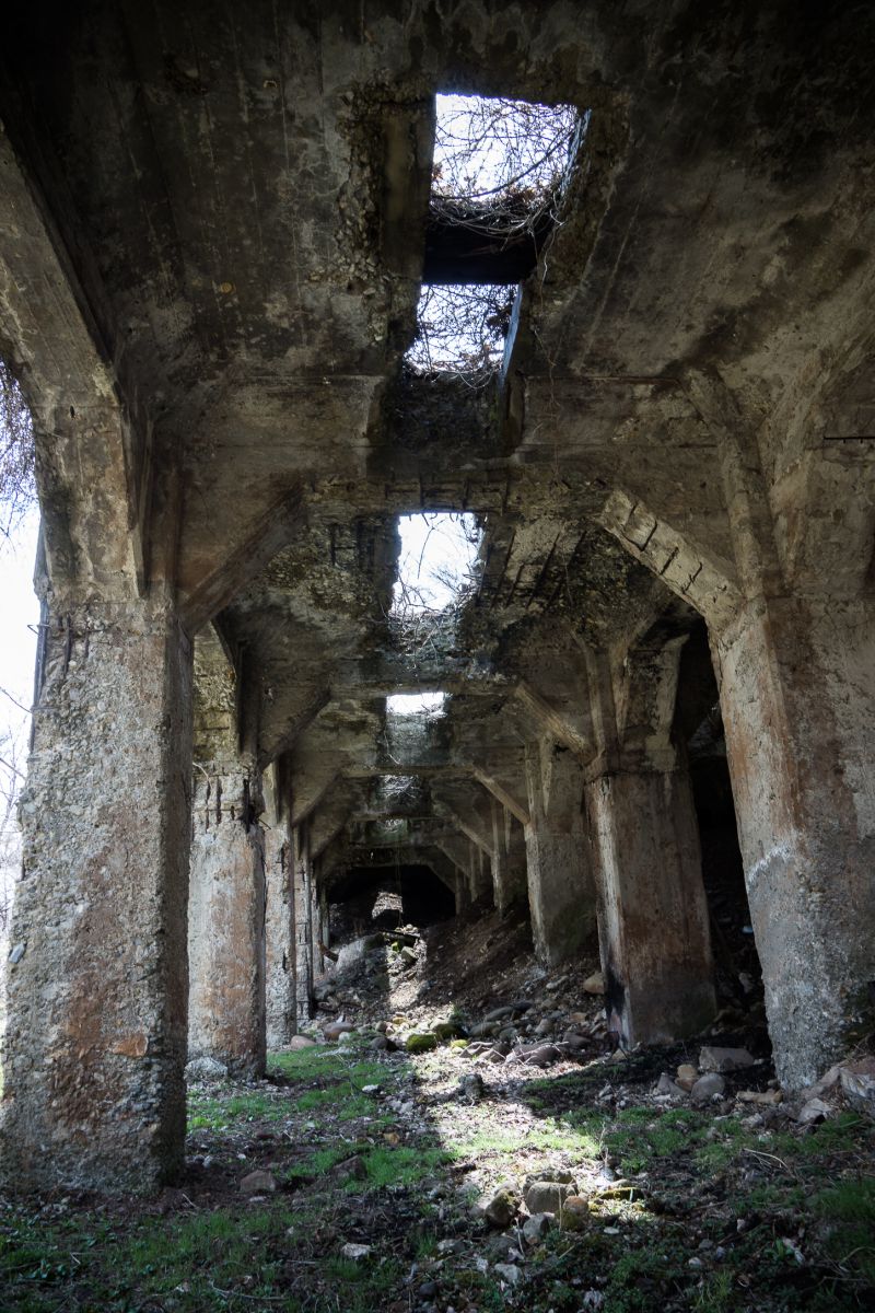 Empty space | GANREF