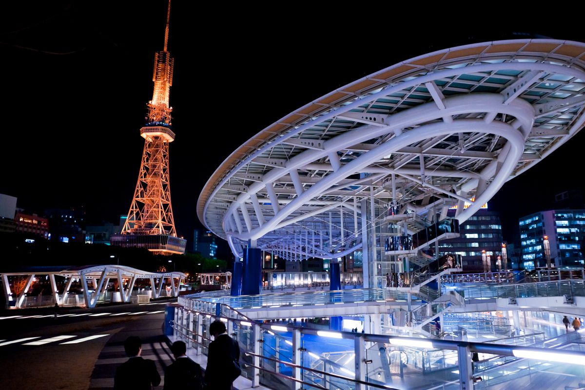 夜の名古屋：栄区 | GANREF