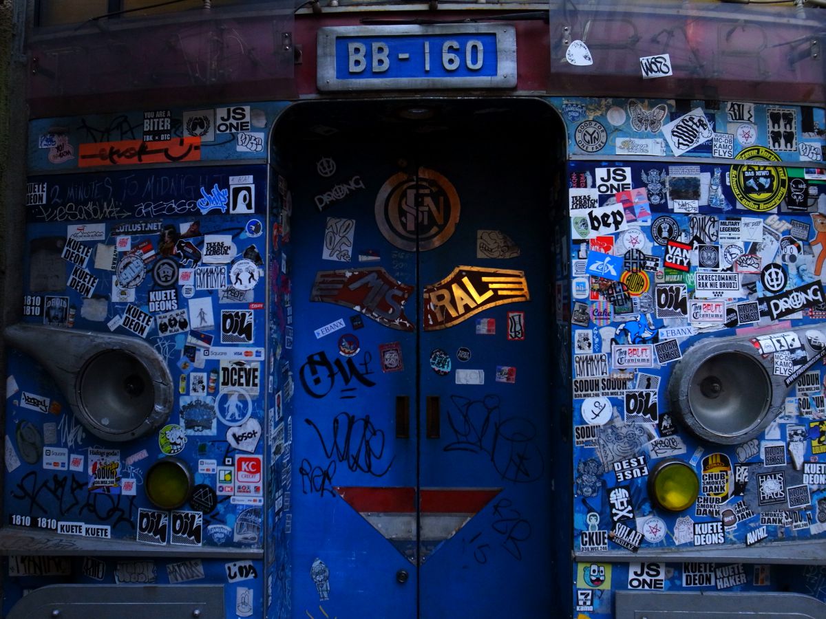 Mistral Bleu Train Bar Roppongi | GANREF