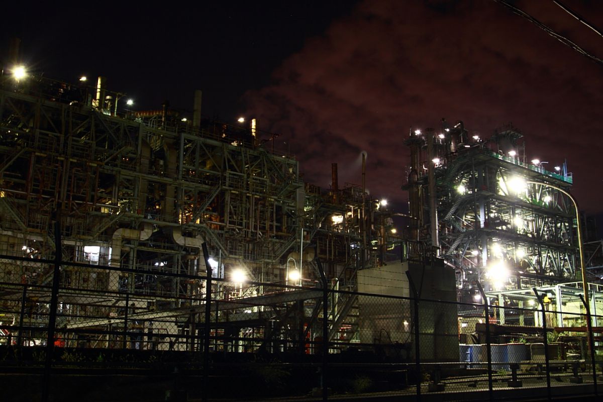 metallic night | GANREF