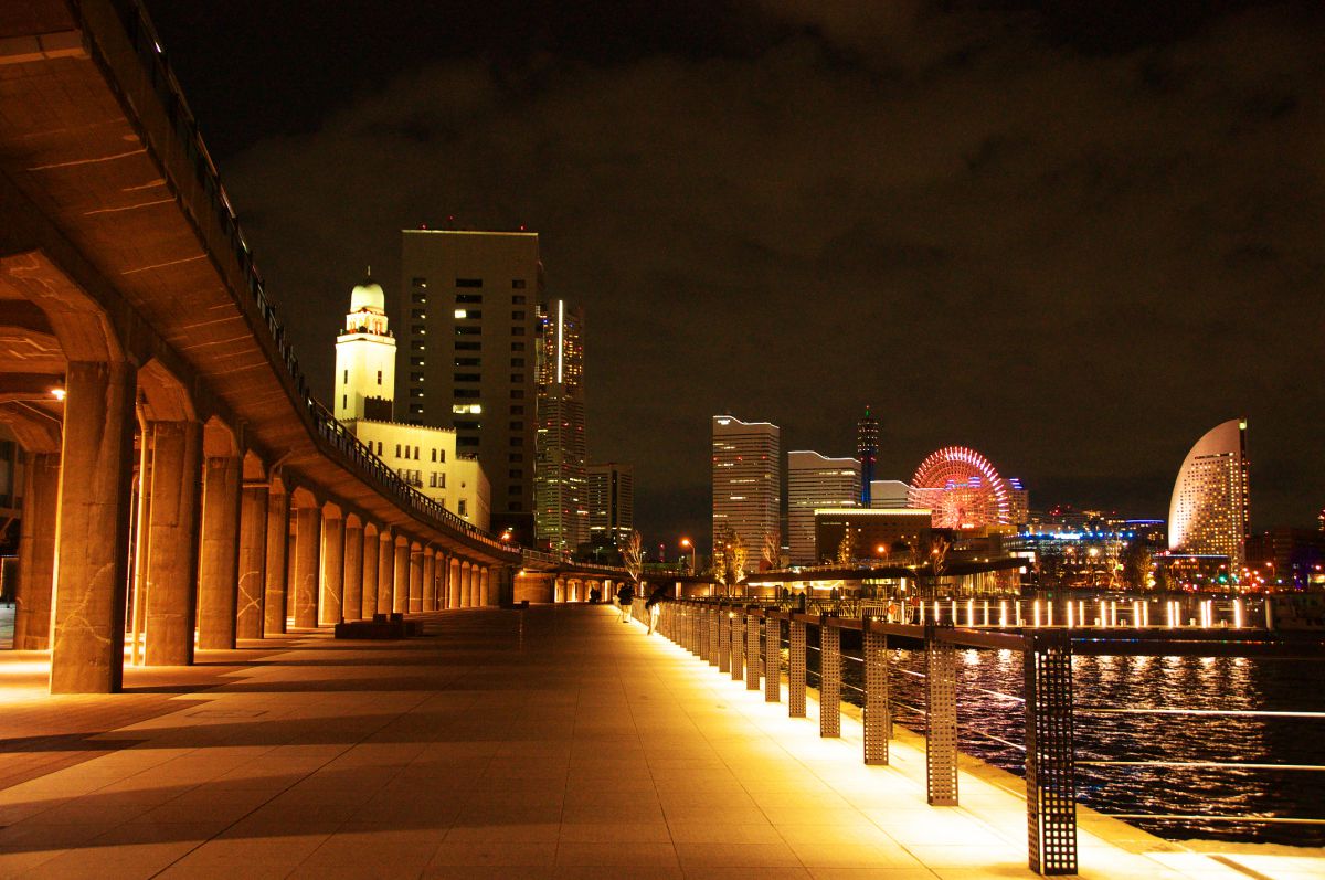 Queen's Night | GANREF