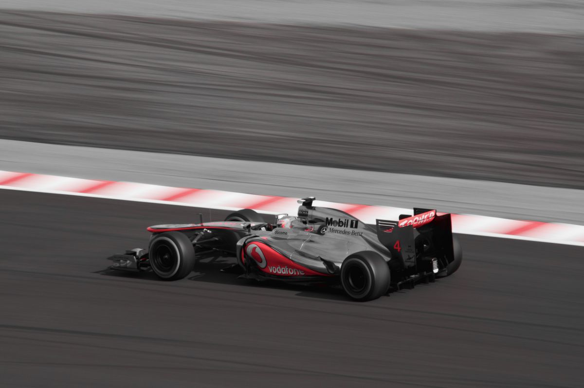 Full throttle | GANREF