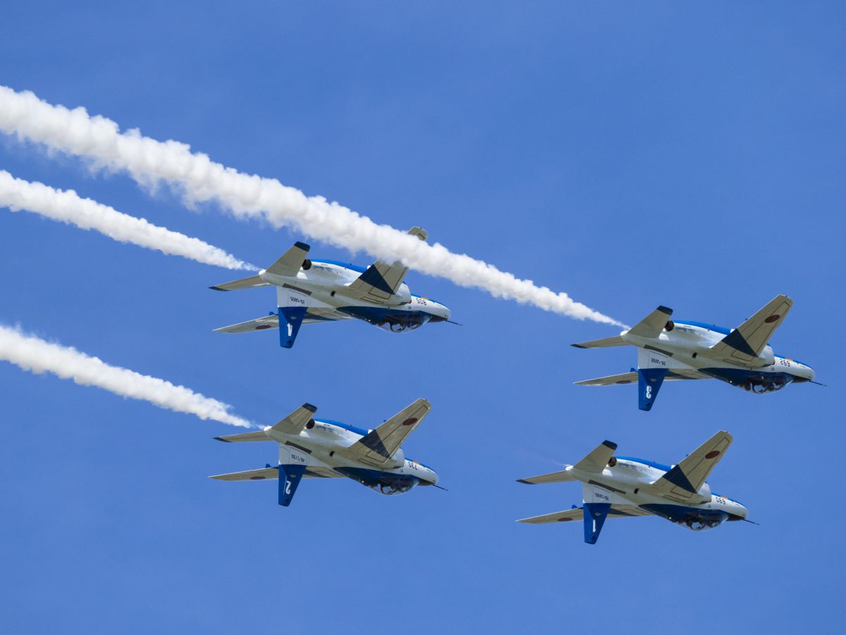 4 Ship Invert | GANREF