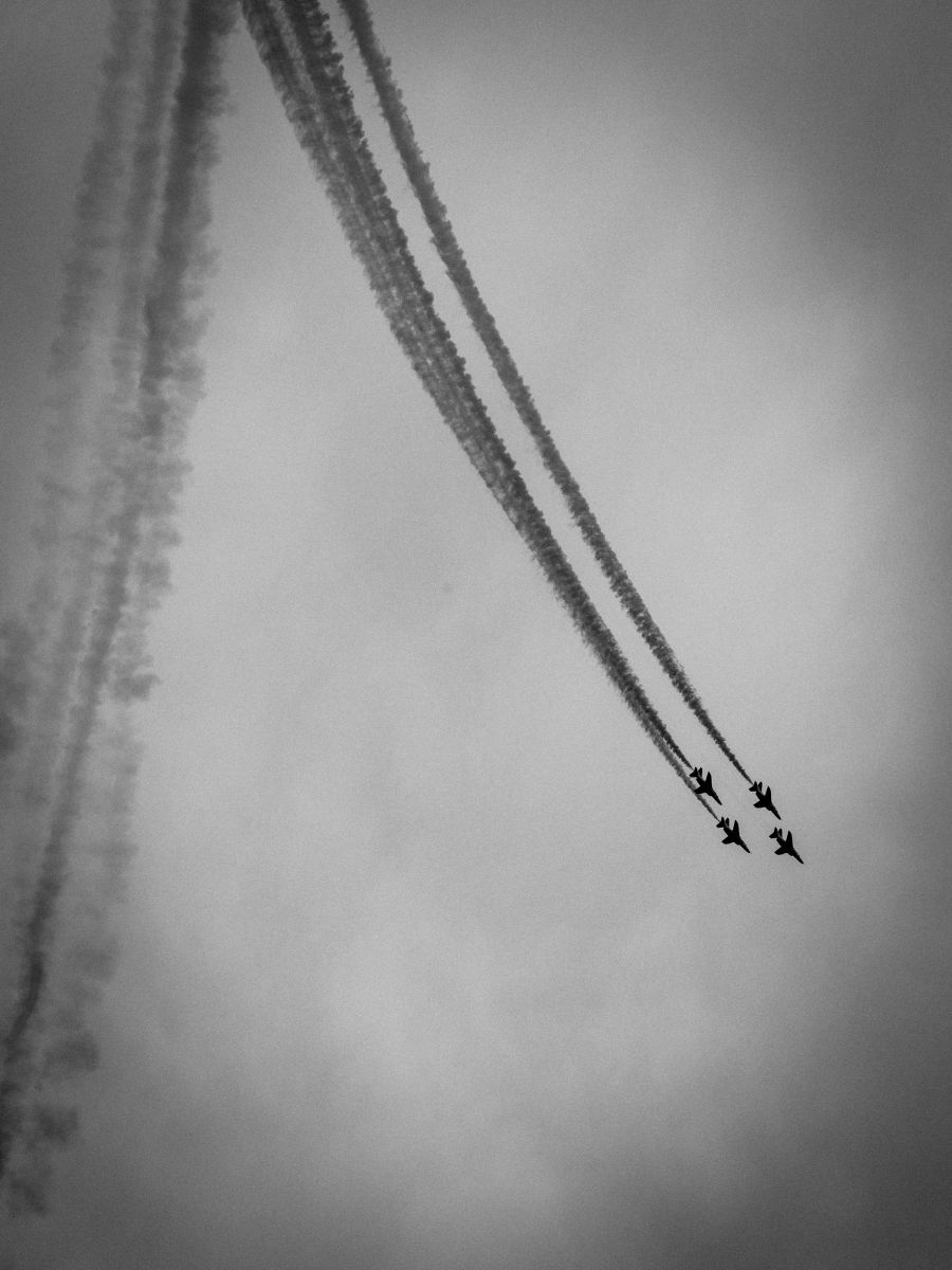 change over loop at dark | GANREF