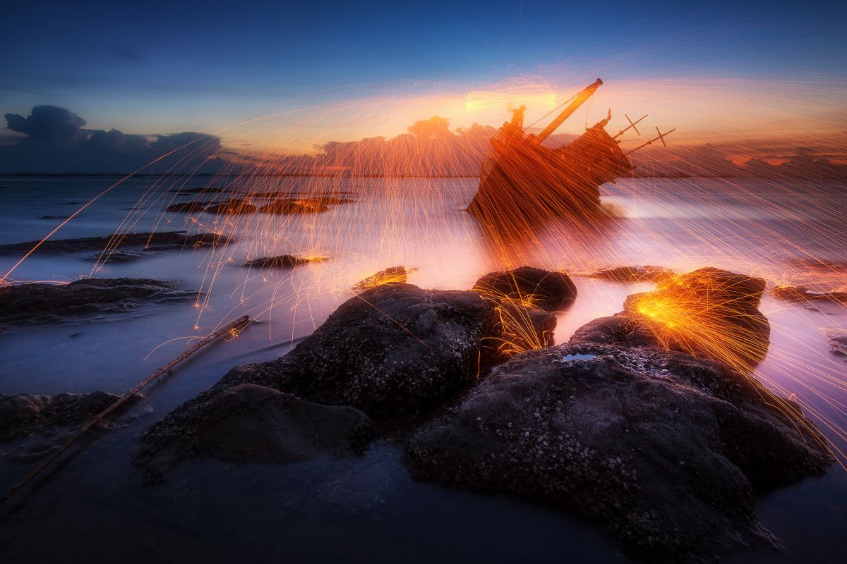 Burning ship | GANREF